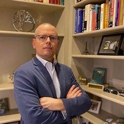 Juan Ignacio Monzó Gardiner | Comprehensive Cancer Center